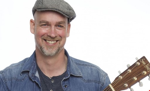 Nöjesvärd Janne Karlsson | Viking Line | Luokka Viihde